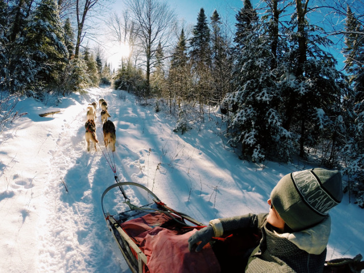 10 Tips on How to Take Awesome, Un-Cheesy Travel Selfies - Seattle's ...