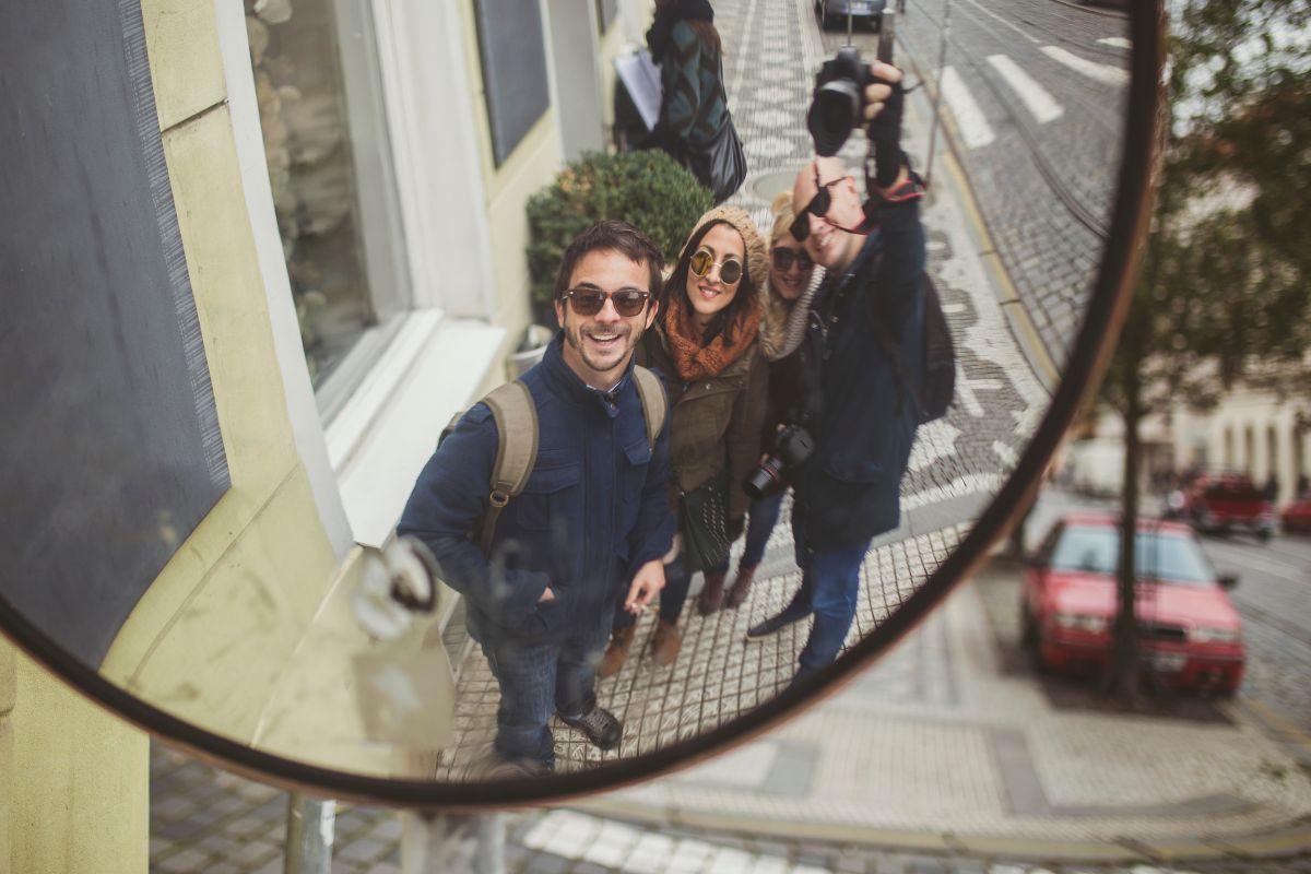Making Friends in a New City: A Guide to Building Your Social Circle ...
